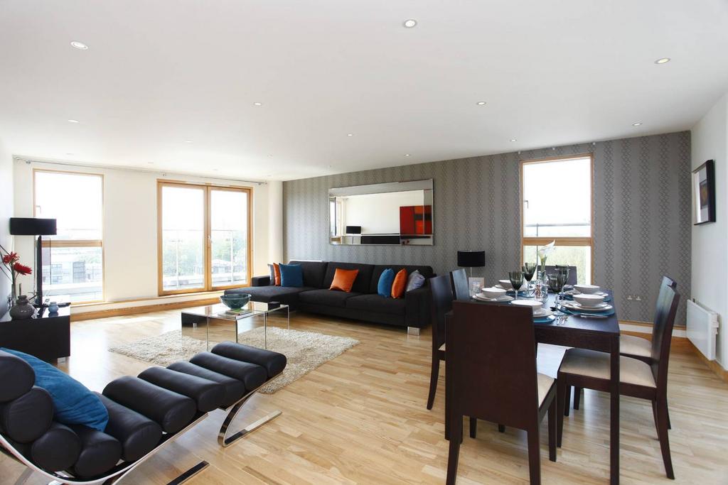 Frances Wharf, Limehouse, London, E14 1 bed flat - £2,709 pcm (£625 pw)