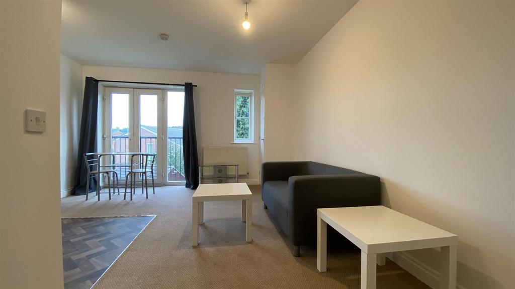 Standfast Road, Henbury, Bristol 1 bed flat - £1,000 pcm (£231 pw)