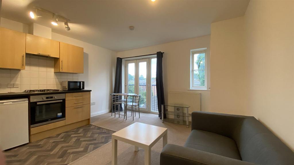 Standfast Road, Henbury, Bristol 1 bed flat to rent - £1,000 pcm (£231 pw)