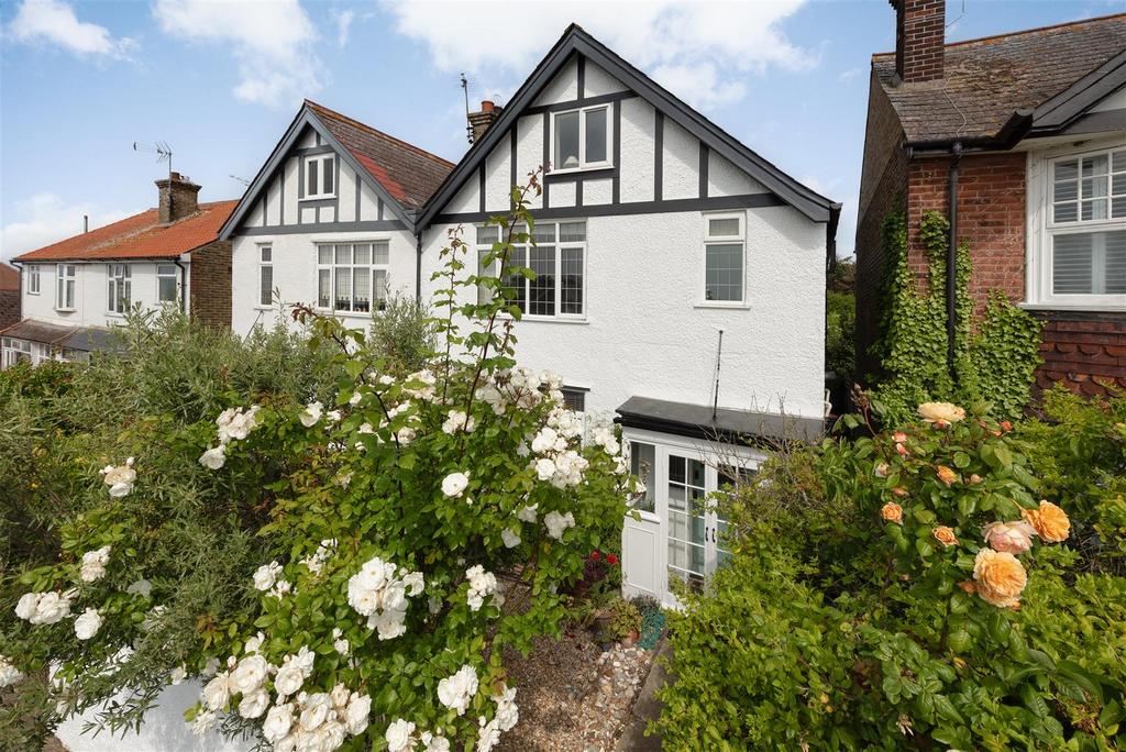 Fitzroy Road, Tankerton, Whitstable 3 bed semi-detached house for sale ...