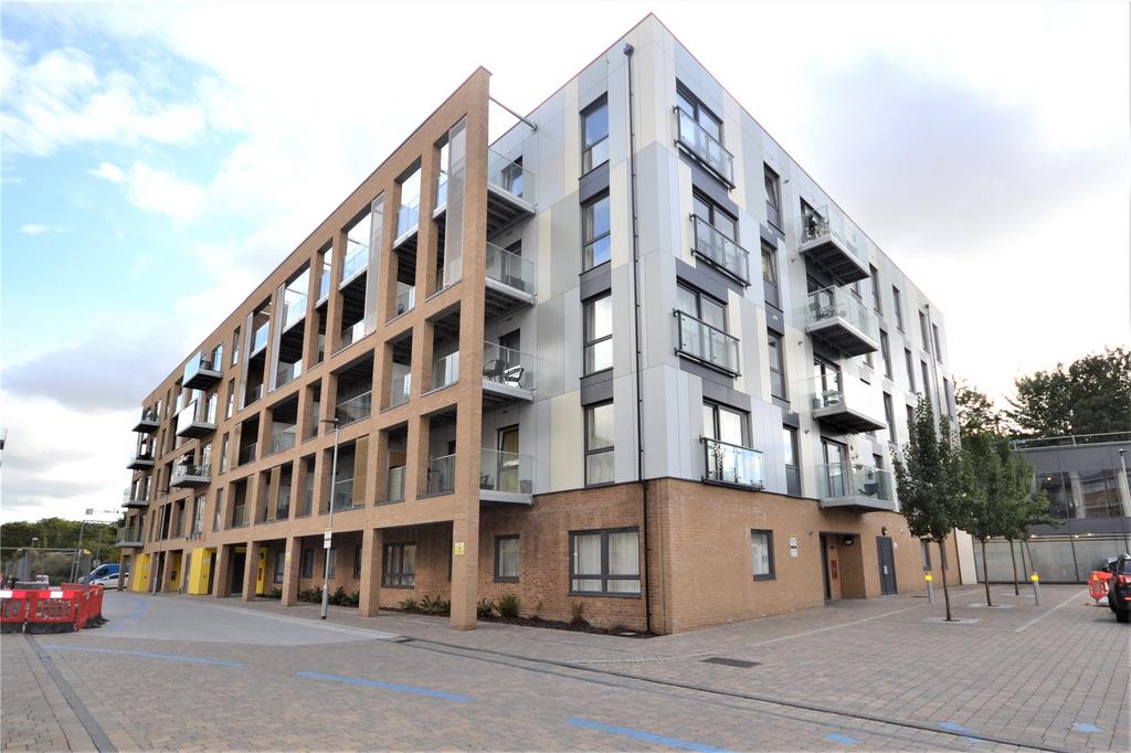 Watson Heights, Chelmsford, Essex, CM1 1 bed apartment - £1,150 pcm (£265 pw)