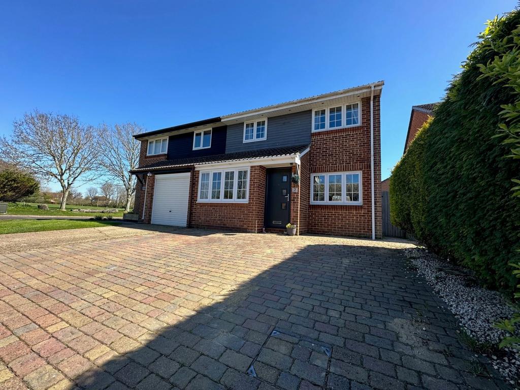 Woodrush Crescent Southampton So31 3 Bed Semi Detached House For Sale