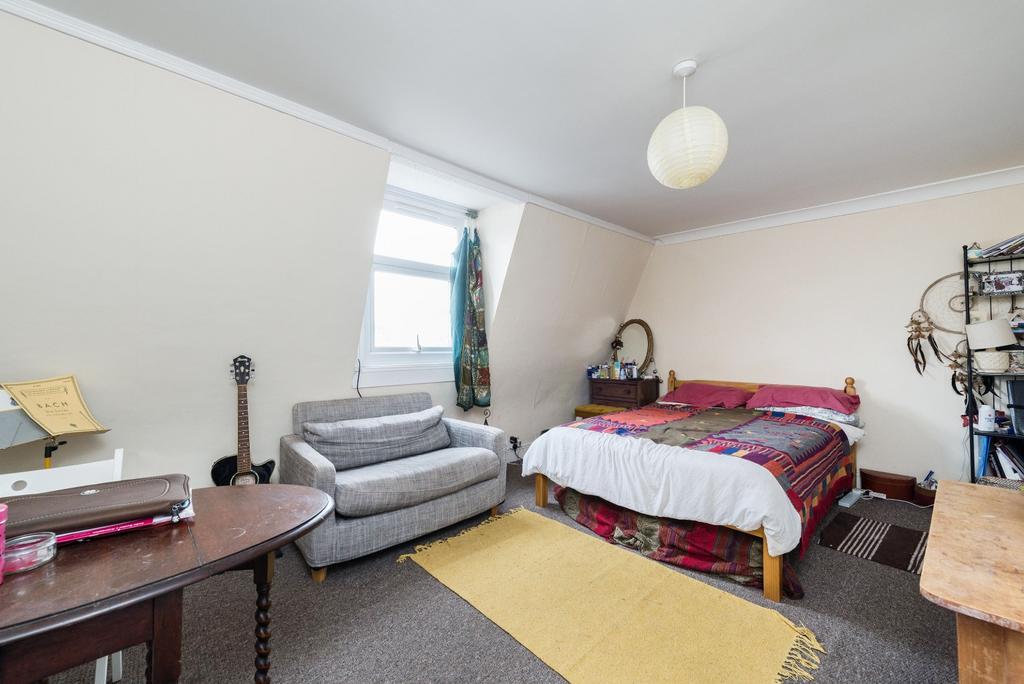 Lewisham Way, London, Greater London... Studio - £1,000 pcm (£231 pw)