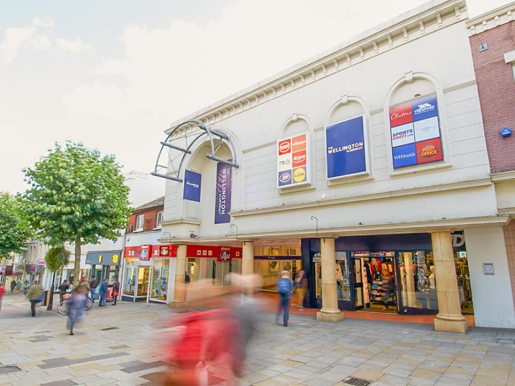 Wellington Centre, Aldershot GU11 Shop - £7,083 pcm (£1,635 pw)