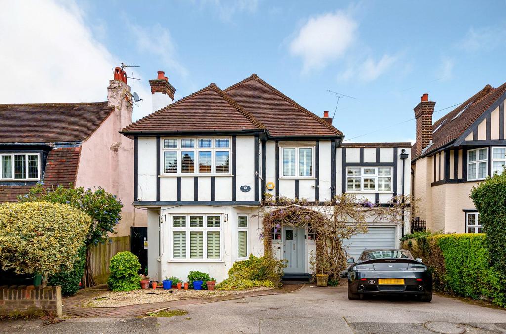 The Ridgeway, Mill Hill, London, NW7 5 bed detached house for sale - £ ...