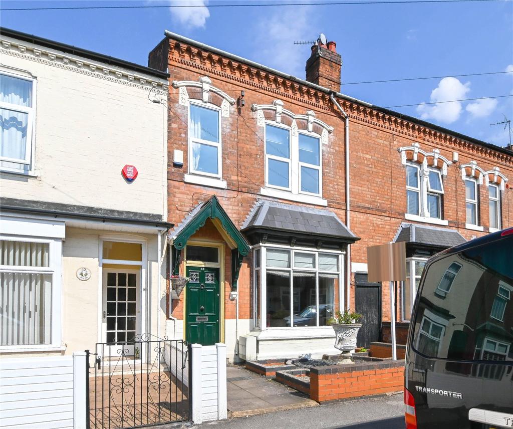 Milcote Road, Bearwood, West Midlands, B67 4 bed terraced house for ...