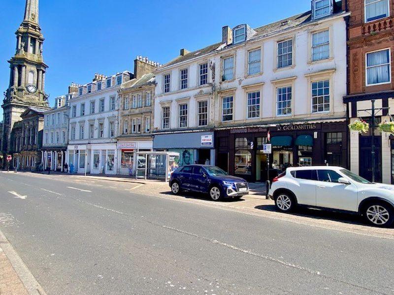 Sandgate, Ayr 3 bed flat - £75,000