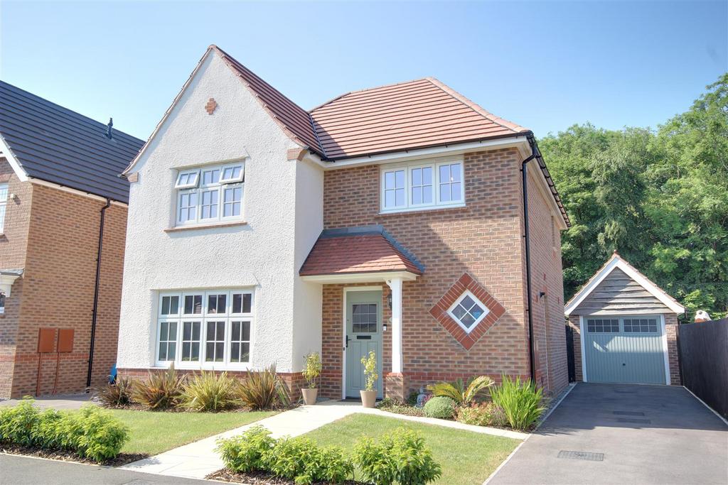 West Wold, Swanland 4 bed detached house - £445,000