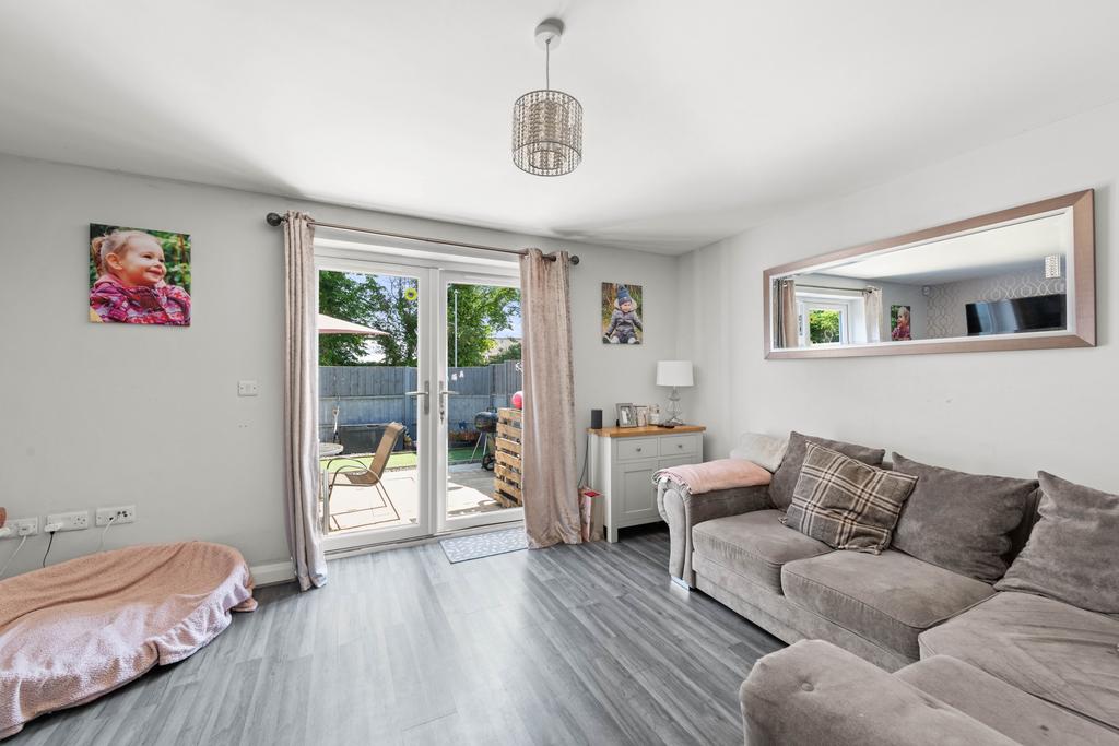 Alderfield Close, Boston, PE21 3 bed end of terrace house - £175,000