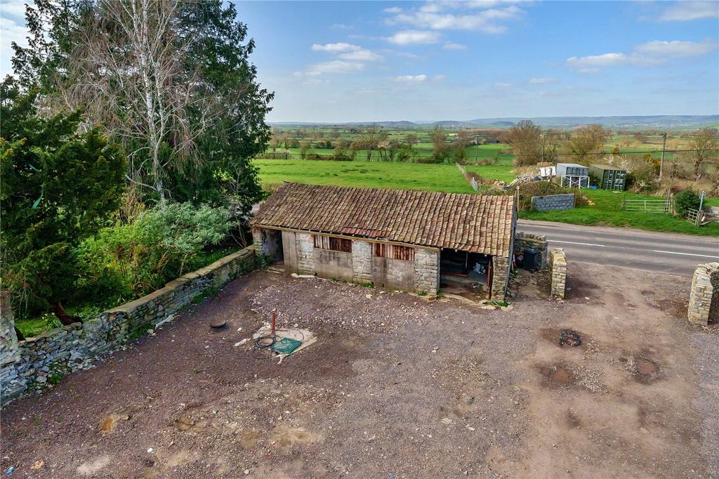 Manor Farm, Piltown, West Pennard... 1 bed detached house - £100,000