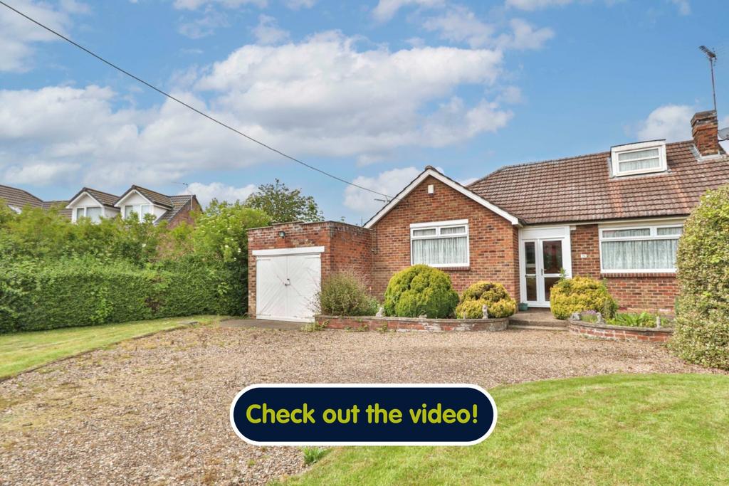Sproatley Road, Preston, Hull, HU12 8TT 2 bed detached house - £240,000
