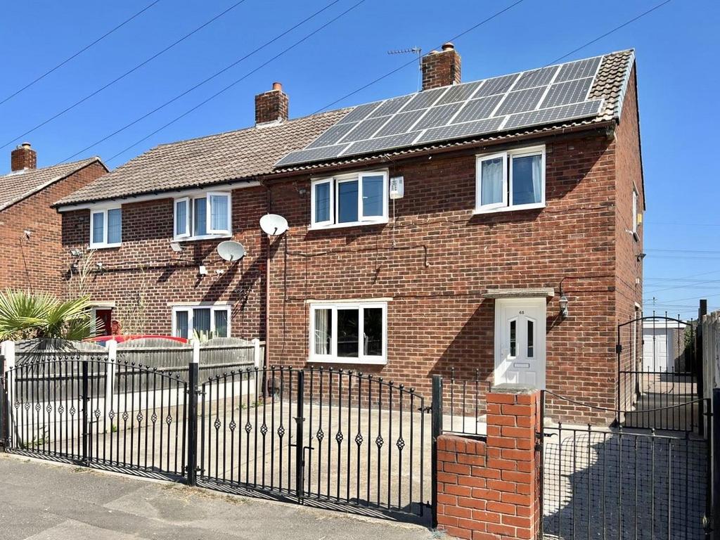 The Green View, Shafton, Barnsley 3 bed semi-detached house - £140,000
