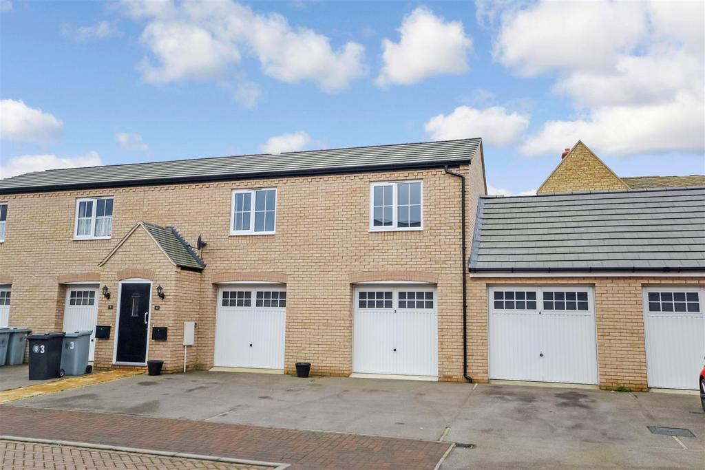 Barnes Court, Stamford 1 bed apartment - £725 pcm (£167 pw)