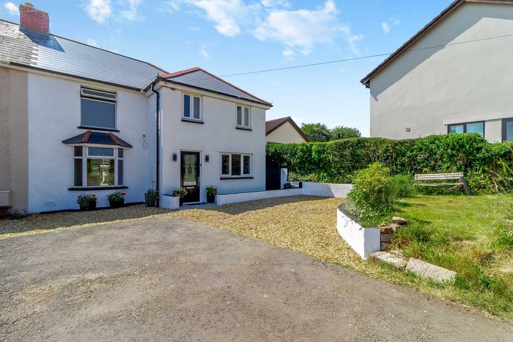 Main Road, Portskewett, Caldicot 4 bed semi-detached house - £395,000