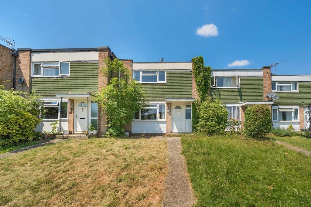 High Wycombe, Buckinghamshire, HP13 2 bed terraced house - £1,400 pcm ...
