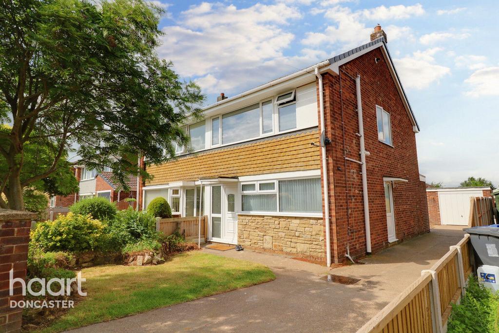 Ambrose Avenue, Hatfield, Doncaster 3 bed semi-detached house for sale ...