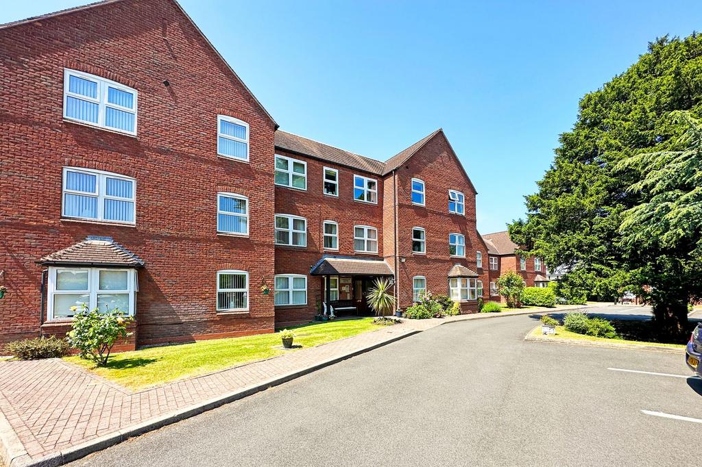 Downing Close, Knowle, B93 2 bed apartment for sale - £175,000