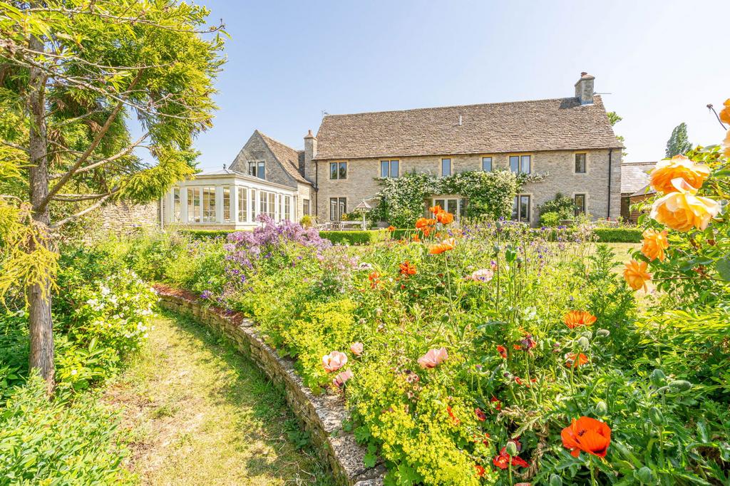 Foxley 5 bed detached house - £1,450,000