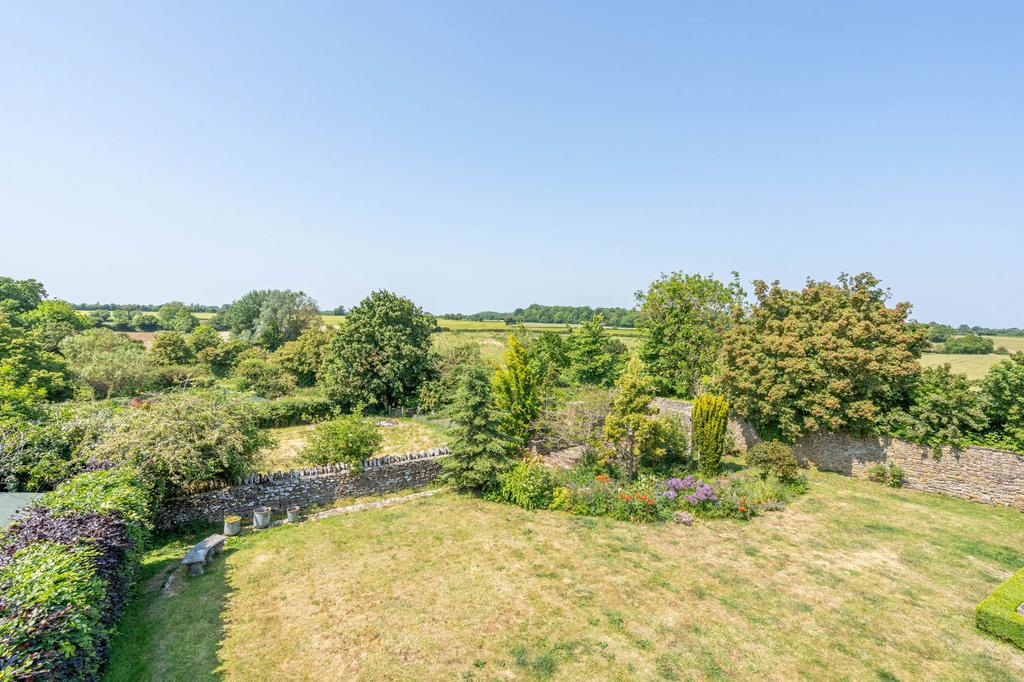 Foxley 5 bed detached house - £1,450,000