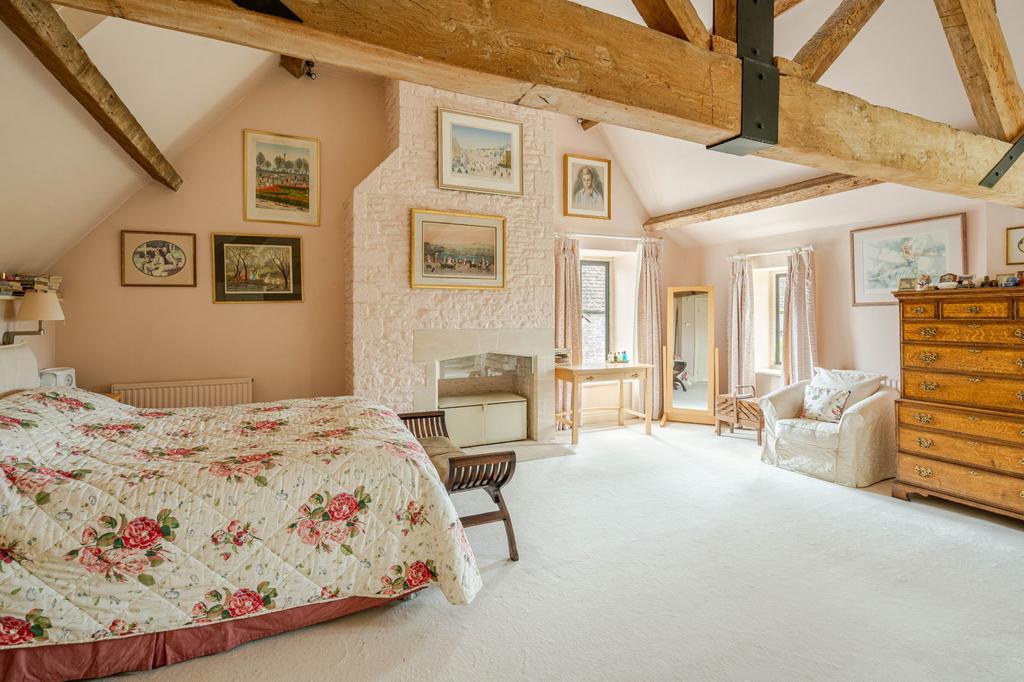 Foxley 5 bed detached house - £1,450,000