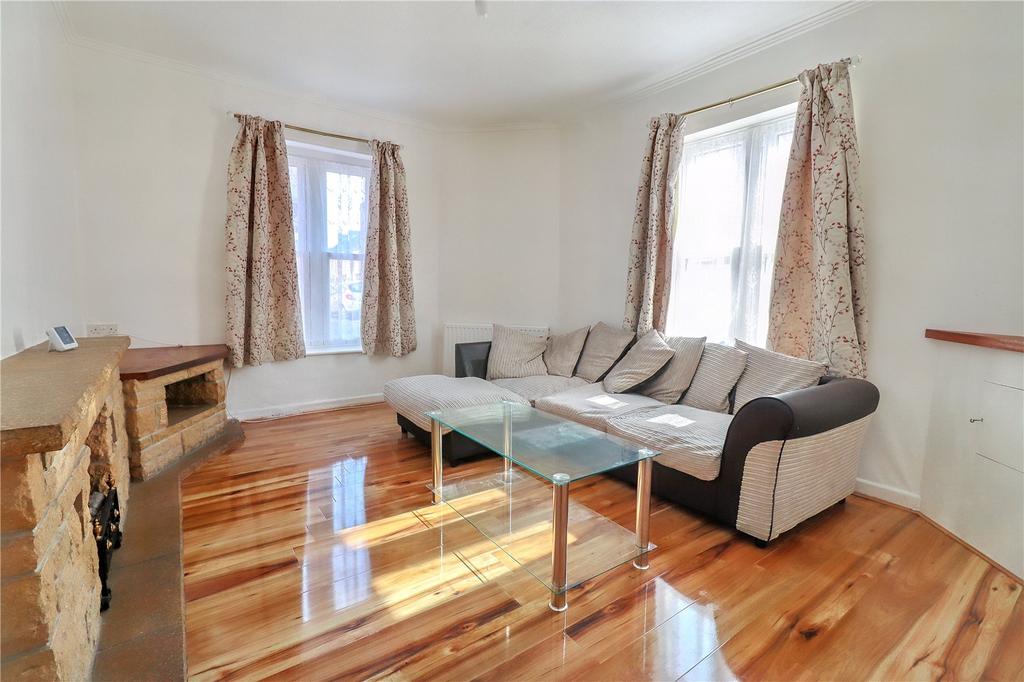 Stuart Place, Oldfield Park, Bath, BA2 3 bed end of terrace house - £ ...