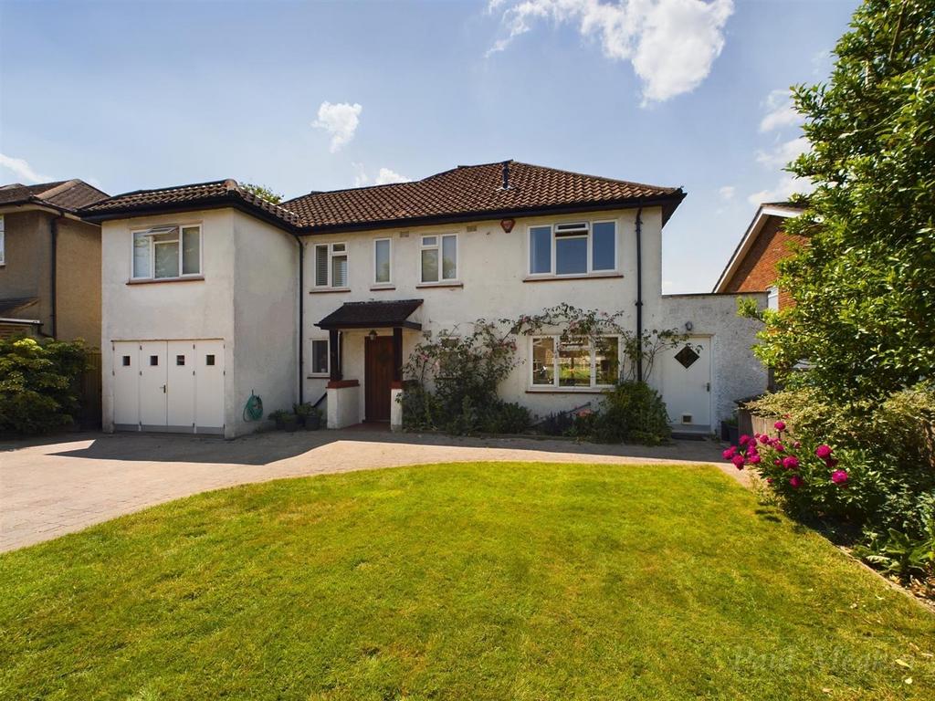Harewood Road, South Croydon 4 bed detached house - £800,000
