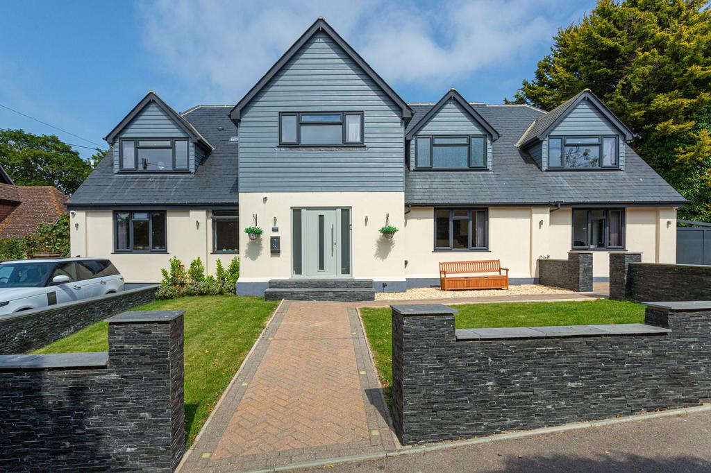 Valley Road, Margate, CT9 6 bed detached house for sale - £1,100,000