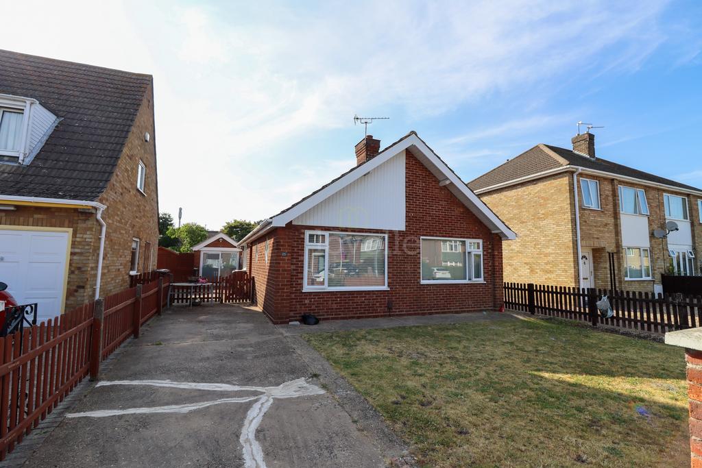 Astwick Road, Lincoln LN6 2 bed detached bungalow for sale - £260,000