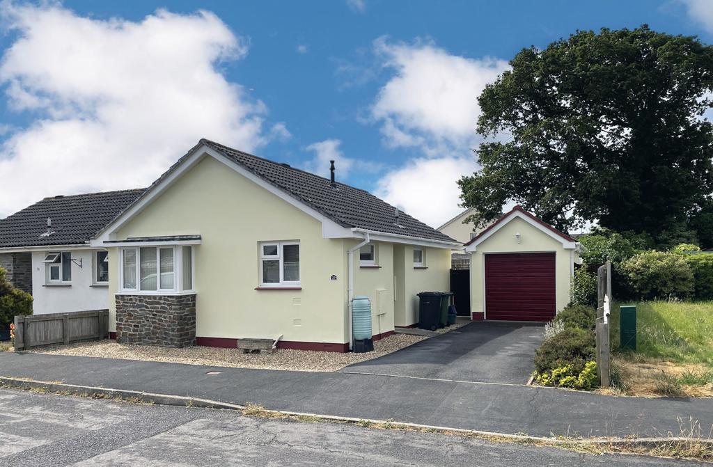 Mead Park, Bickington, EX31 2 bed semi-detached bungalow - £270,000