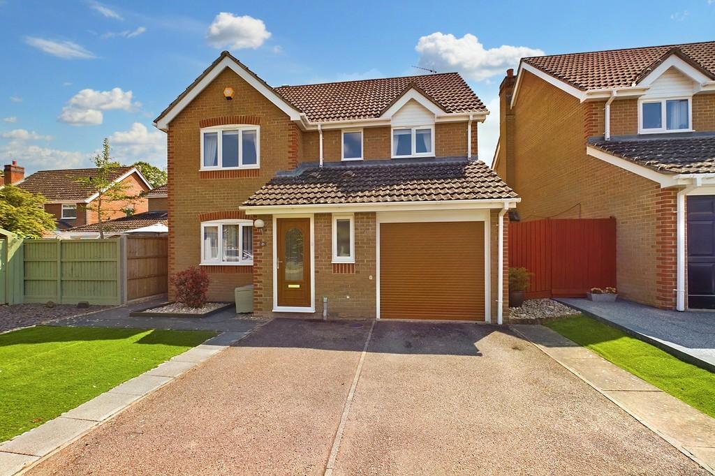 Nightingale Way, Thetford 4 bed detached house - £340,000