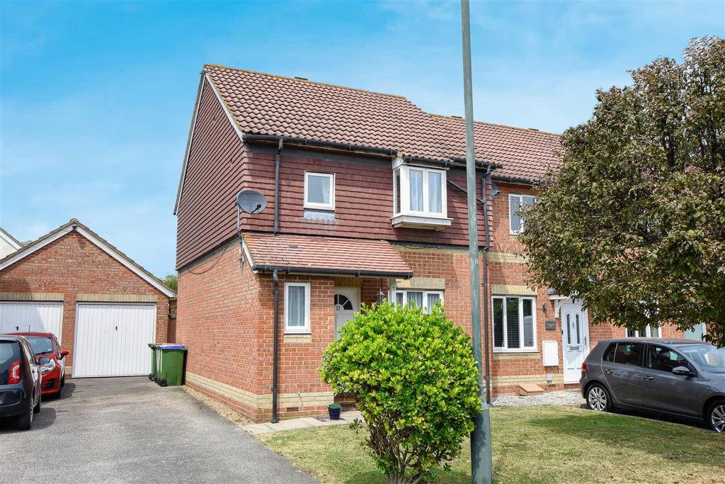 Cookson Grove, Erith 3 bed semi-detached house - £425,000