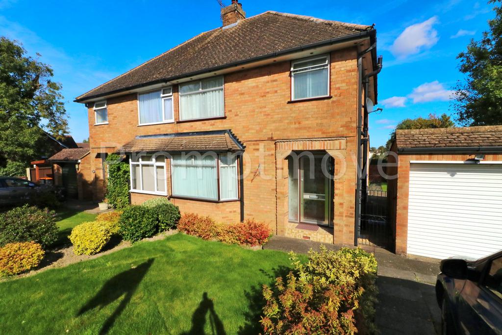 Bull Pond Lane Dunstable LU6 3BH 3 bed semi-detached house - £1,400 pcm ...