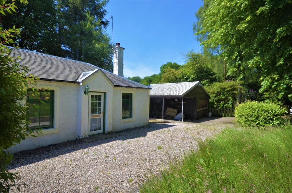 Glenarn Road, Rhu, Argyll and Bute... 2 bed terraced bungalow - £145,000