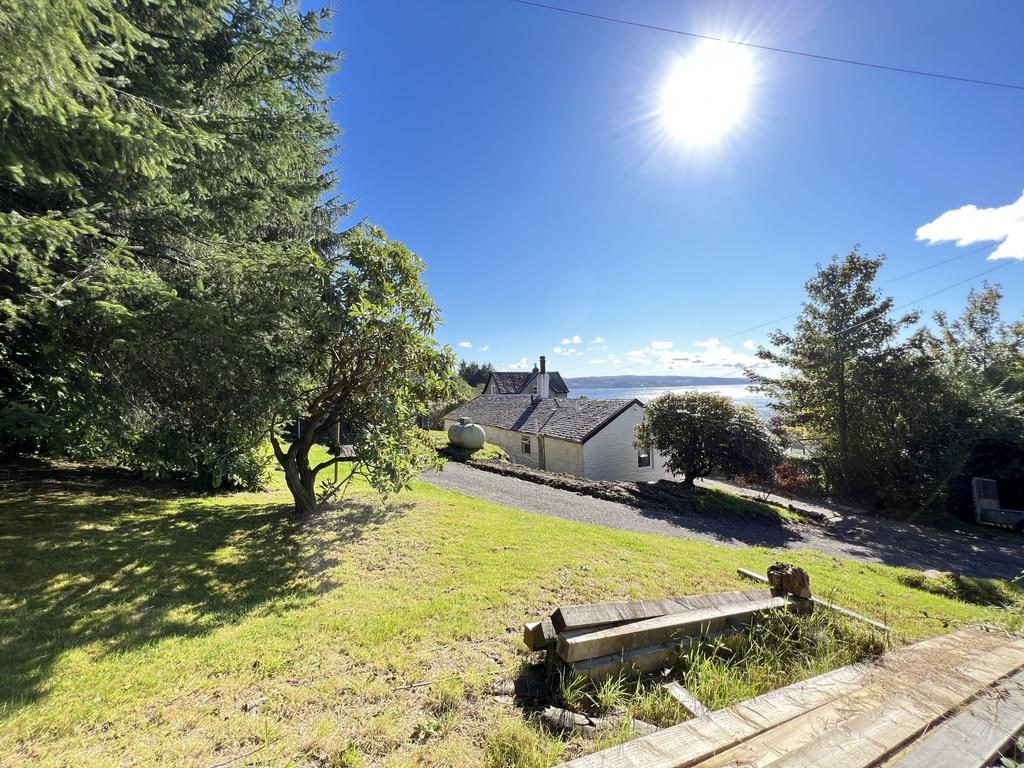 Fernhill, Strone Brae, Dunoon, Argyll, PA238RR 3 bed cottage - £810 pcm ...
