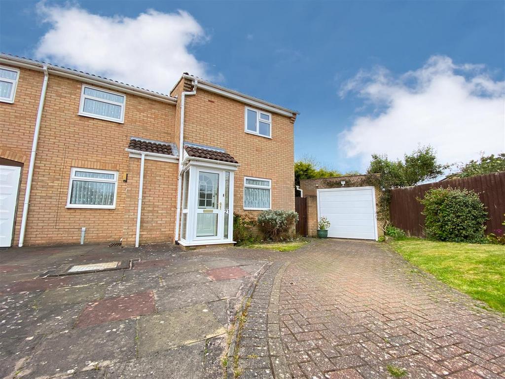 Monkspath, Solihull B90 2 bed property - £325,000