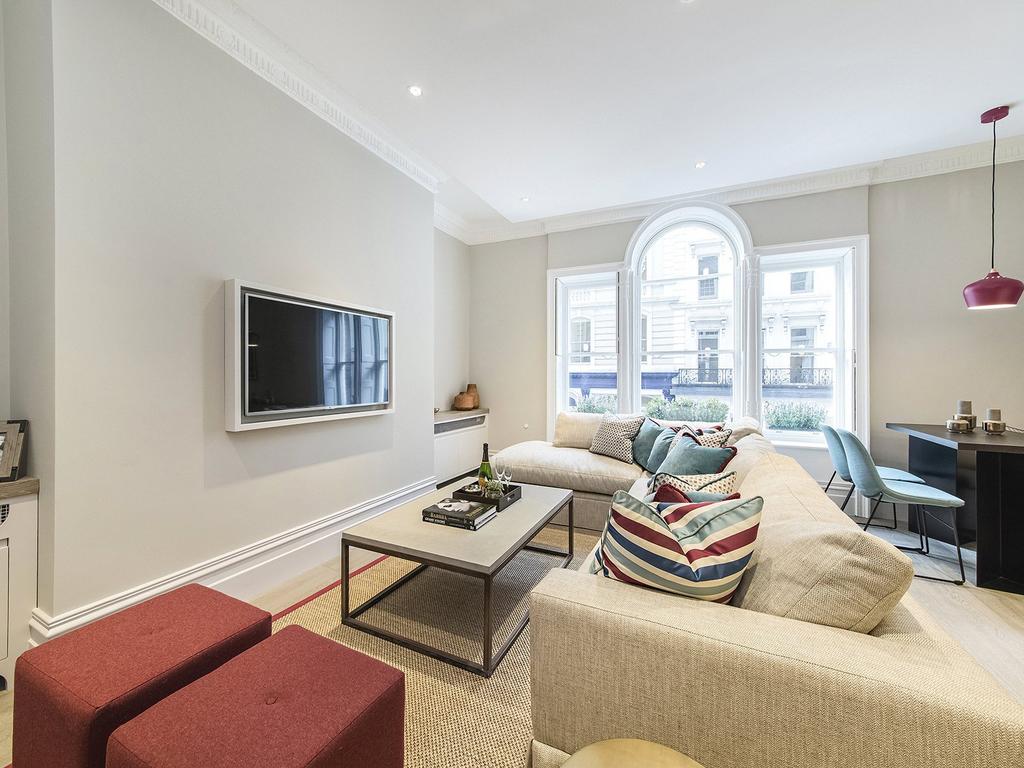 King Street, Covent Garden, WC2E 1 bed apartment to rent - £3,683 pcm ...