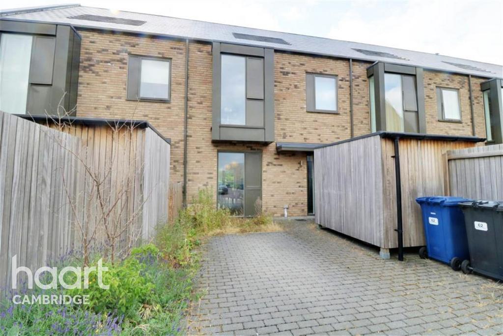 Clay Farm Drive, Cambridge 3 bed terraced house - £2,500 pcm (£577 pw)