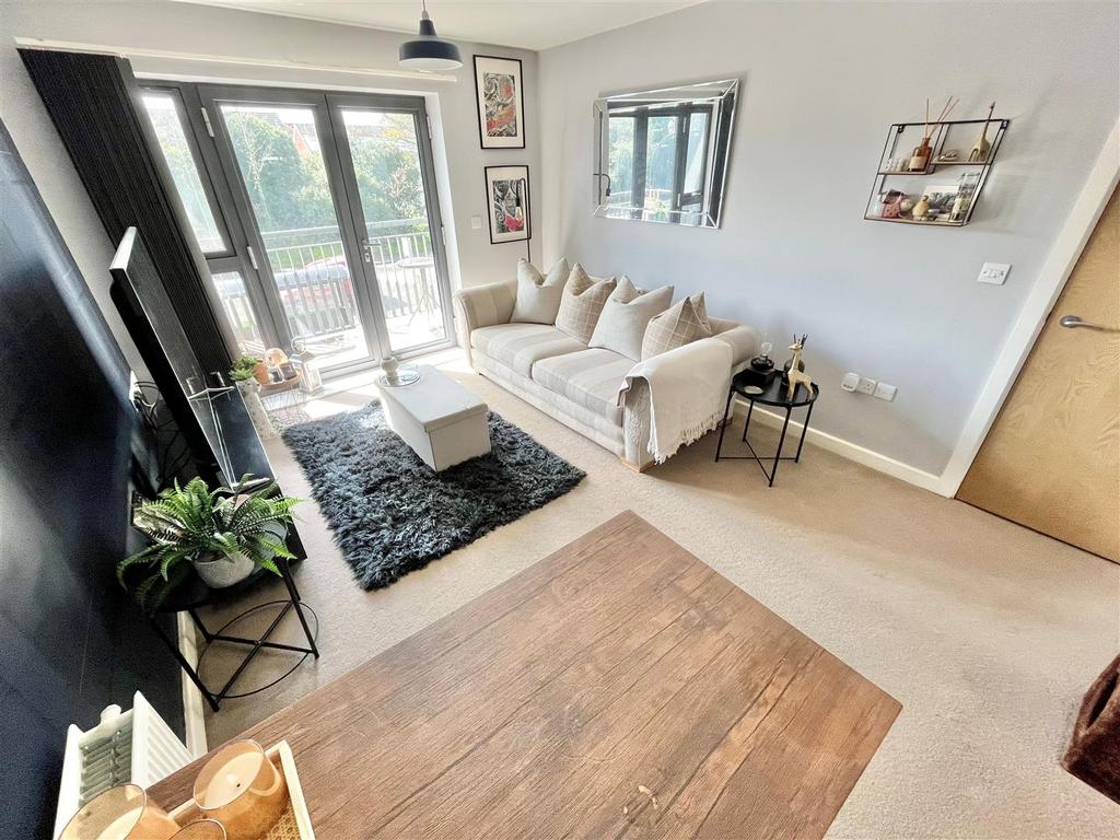 Brockwell Place, London Road, Dunstable 1 bed apartment - £165,000