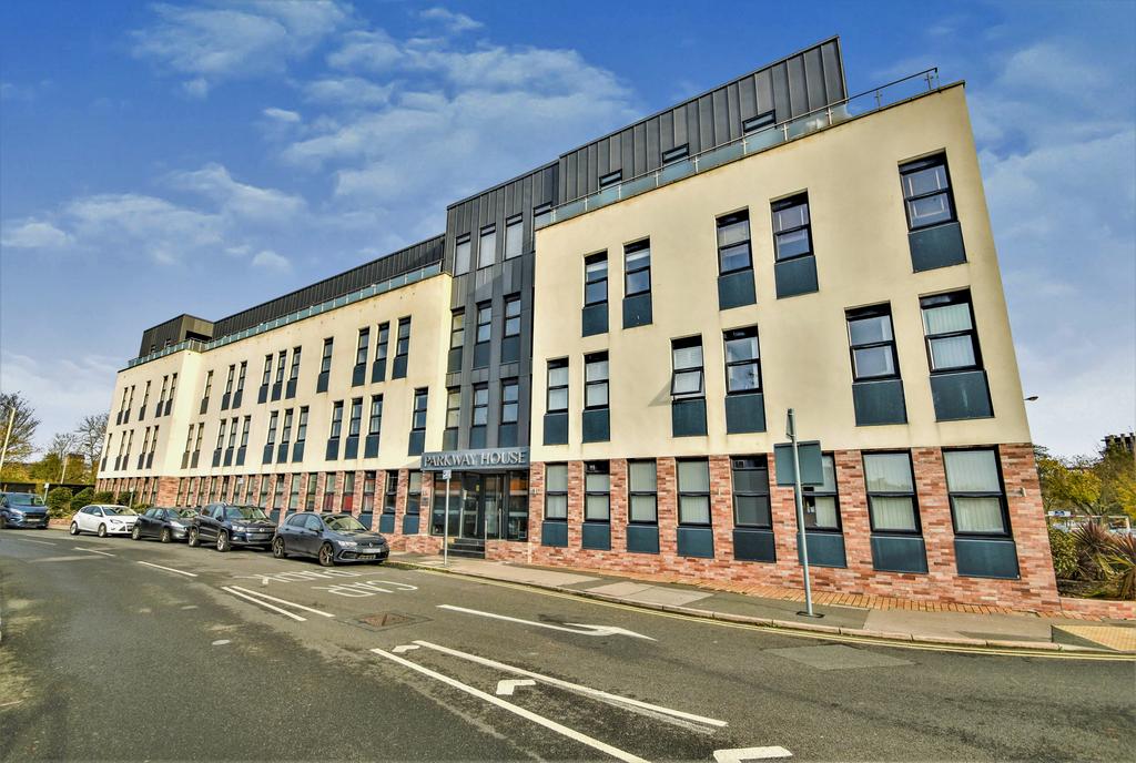 Baddow Road, Chelmsford, Essex, CM2 2 bed apartment for sale - £230,000