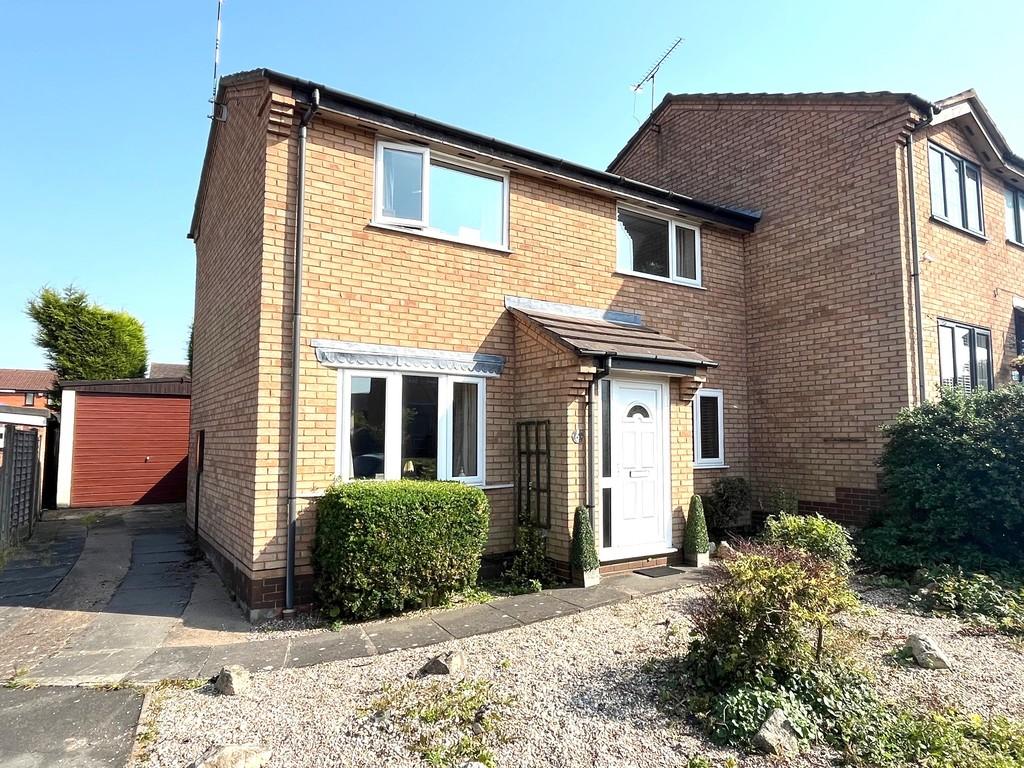 Aintree Close, Bedworth 3 bed semi-detached house - £234,950