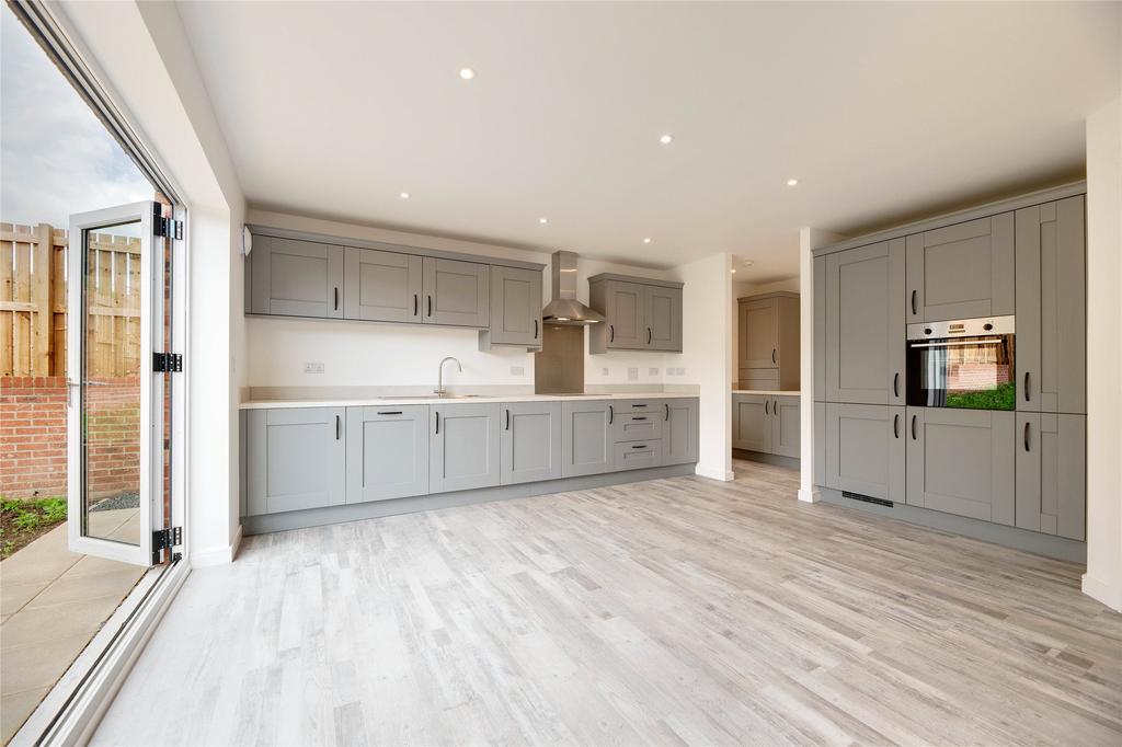 McCoull Drive, Cottier Grange... 3 bed detached house - £1,400 pcm (£ ...