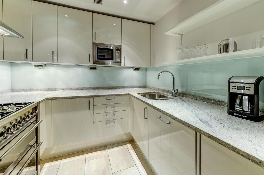 Young Street, London W8 1 bed apartment - £3,792 pcm (£875 pw)