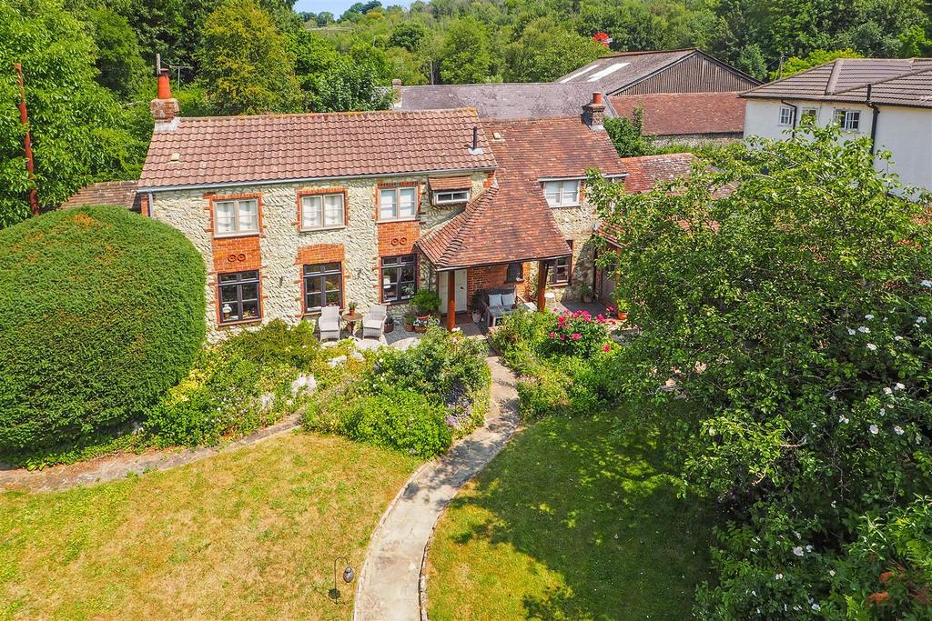 New Barn Road, Amberley, Arundel 2 bed house - £650,000