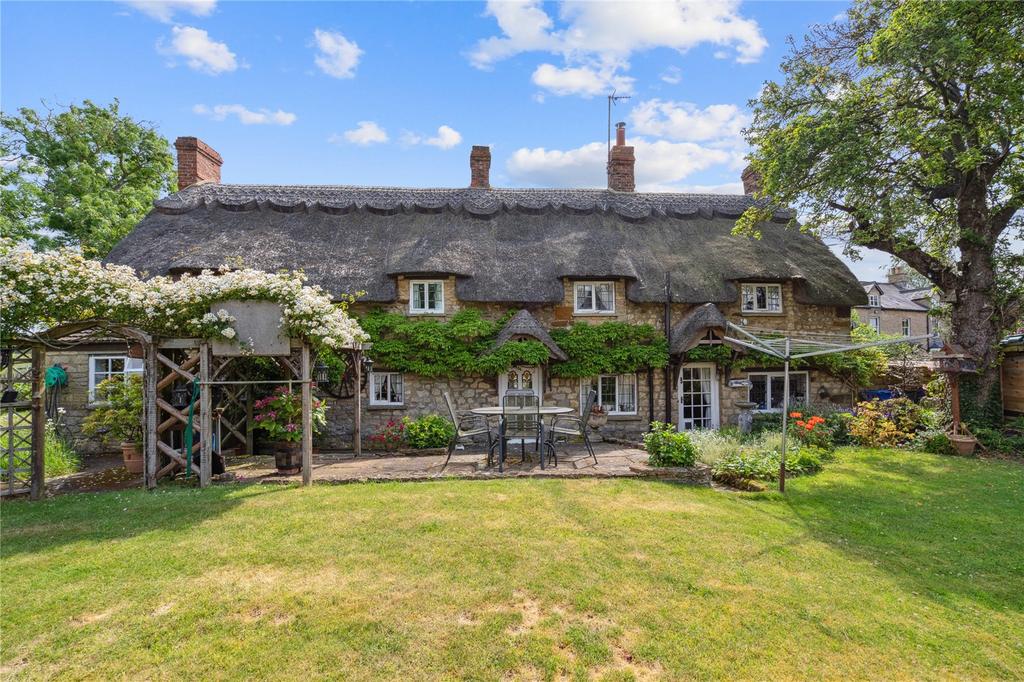 Weston, Towcester 3 bed house for sale - £585,000