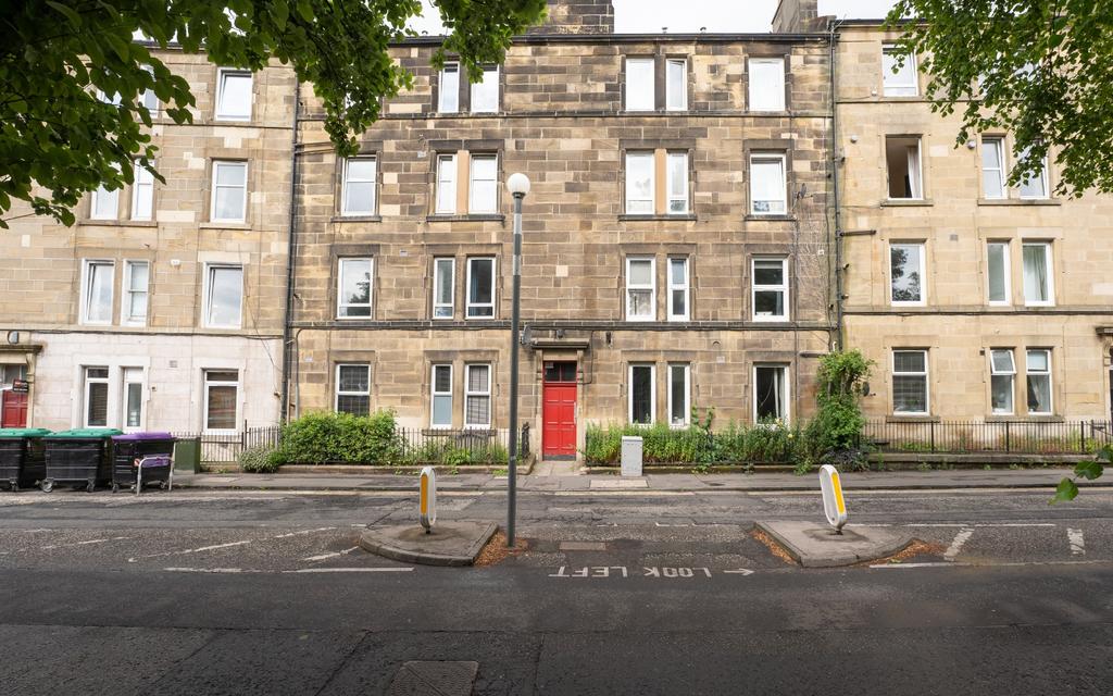 Westfield Road, Gorgie, Edinburgh, EH11 1 bed flat - £150,000