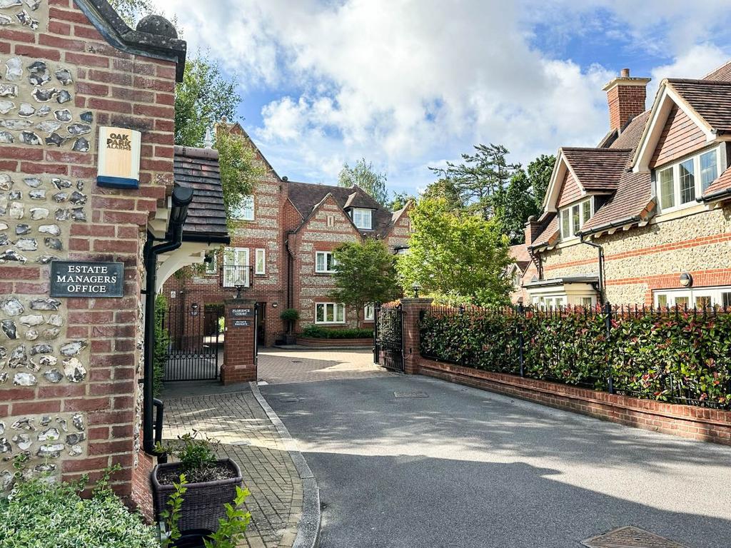 Wilton Salisbury Sp2 3 Bed Terraced House For Sale £410 000
