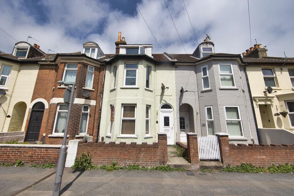 Canterbury Road, Folkestone, CT19 4 bed terraced house for sale - £230,000