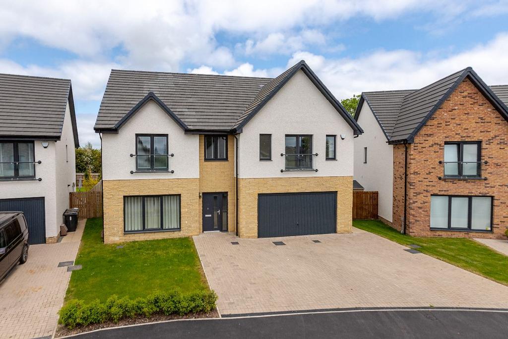 Ash Lane, Low Coniscliffe, DL2 5 bed detached house - £500,000
