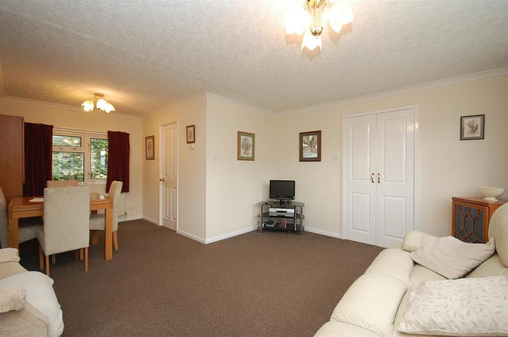 Newfield Crescent, Garforth, Leeds 2 bed park home for sale - £149,995