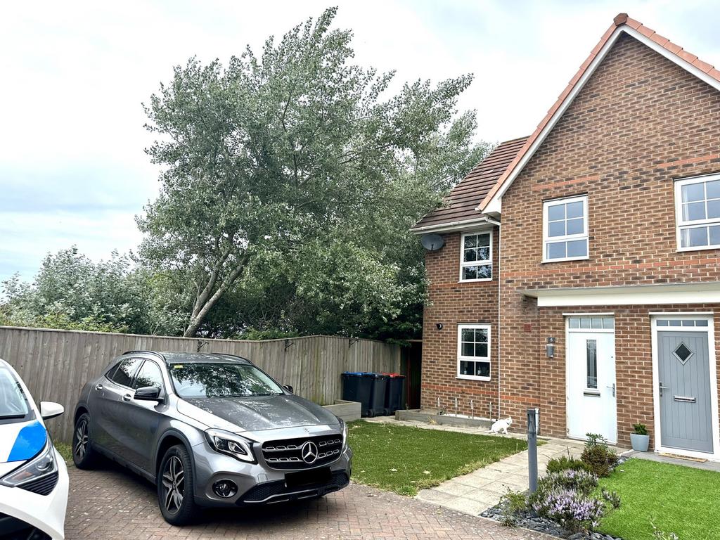 Beech Drive, Thornton-Cleveleys, Lancashire, FY5 3 bed semi-detached ...